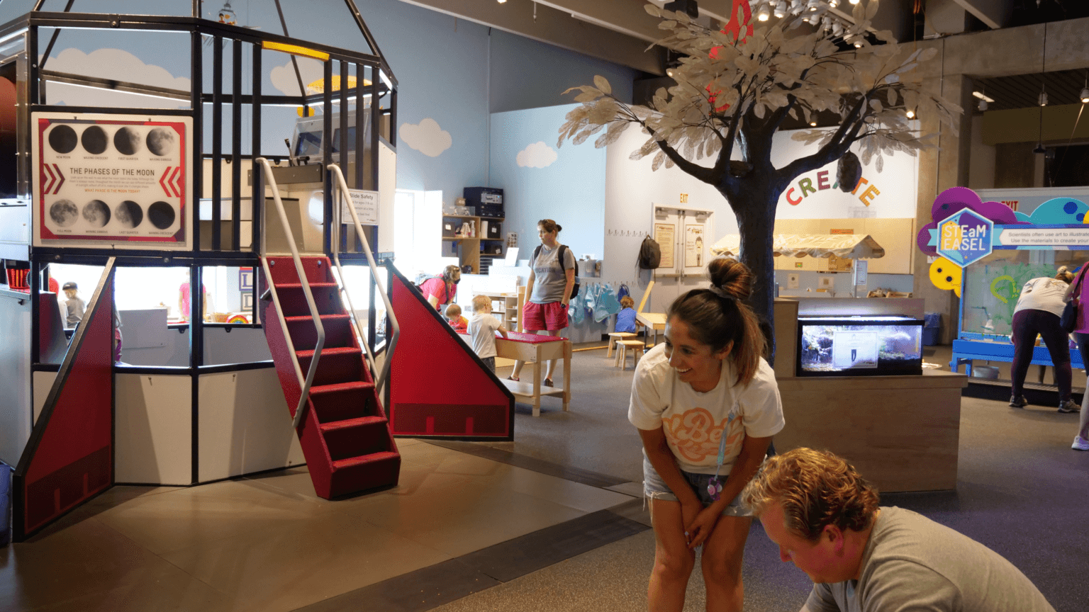 Saint Louis Science Center – Connect with curiosity.